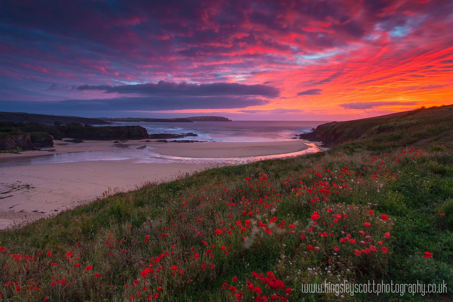Trevone Bay is a beautiful gem in the Cornish crown - Cornish Wall Art